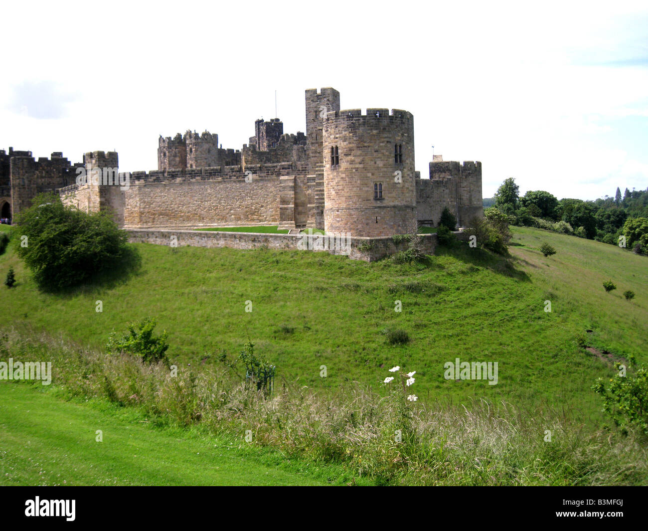 ALNWICK CASTLE, Northumberland, England Stock Photo - Alamy