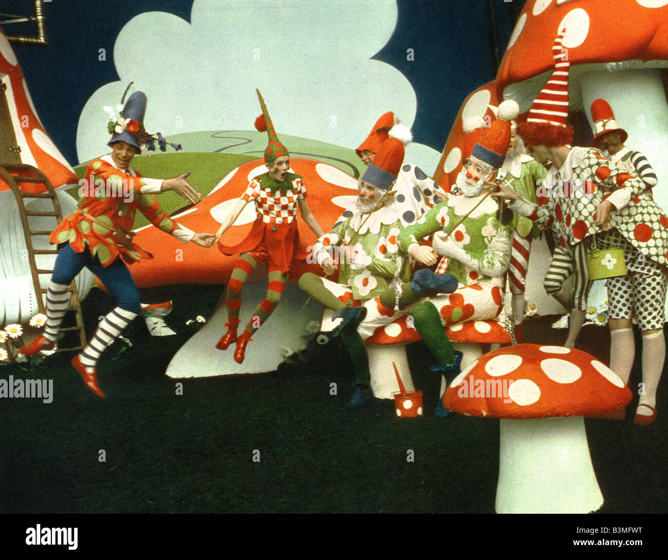 THE BOY FRIEND 1971 MGM film musical with Twiggy Stock Photo - Alamy