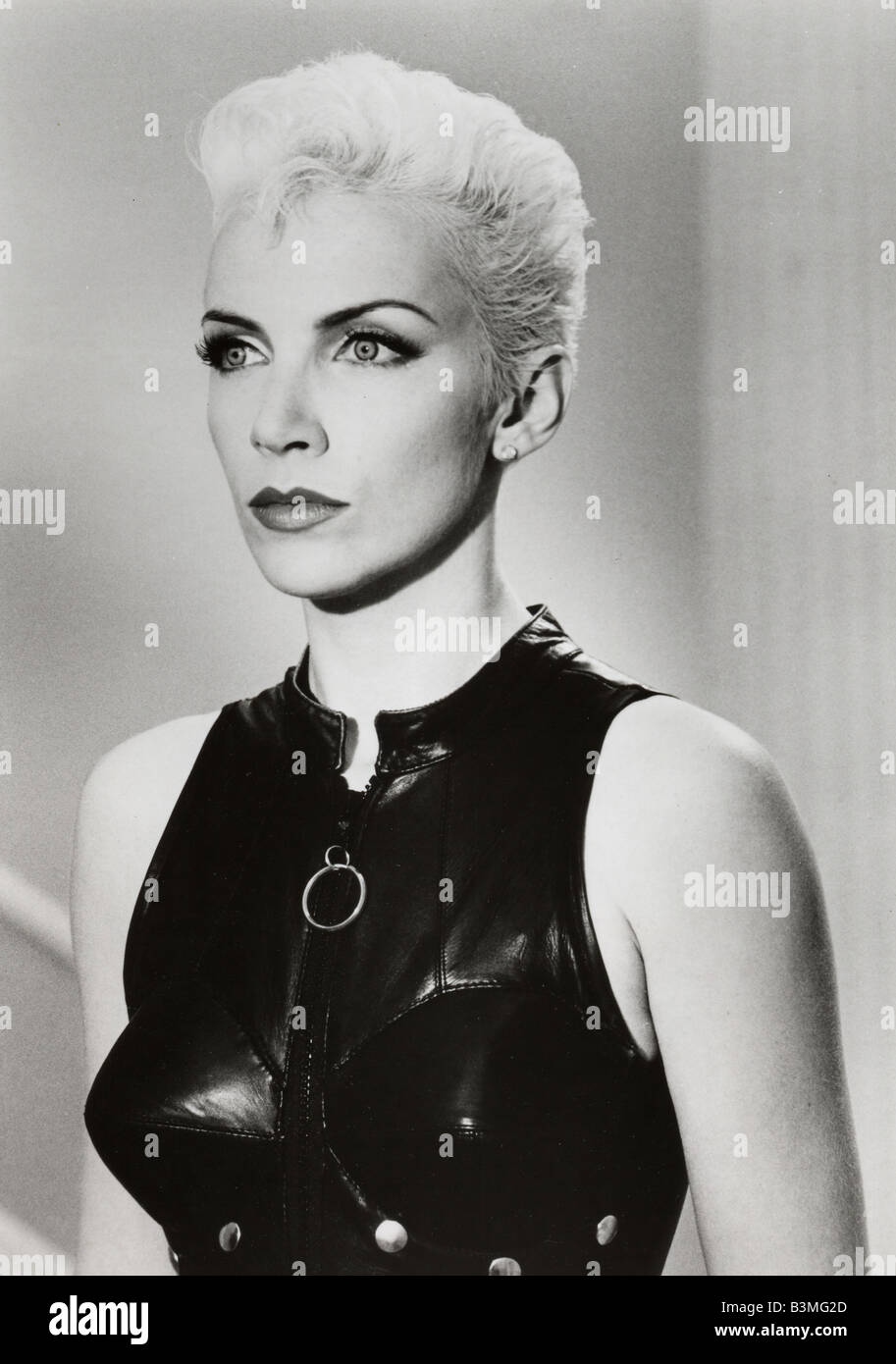 Eurythmics promotional photo annie lennox hi-res stock photography and ... Eurythmics promotional photo annie lennox hi-res stock photography and ...