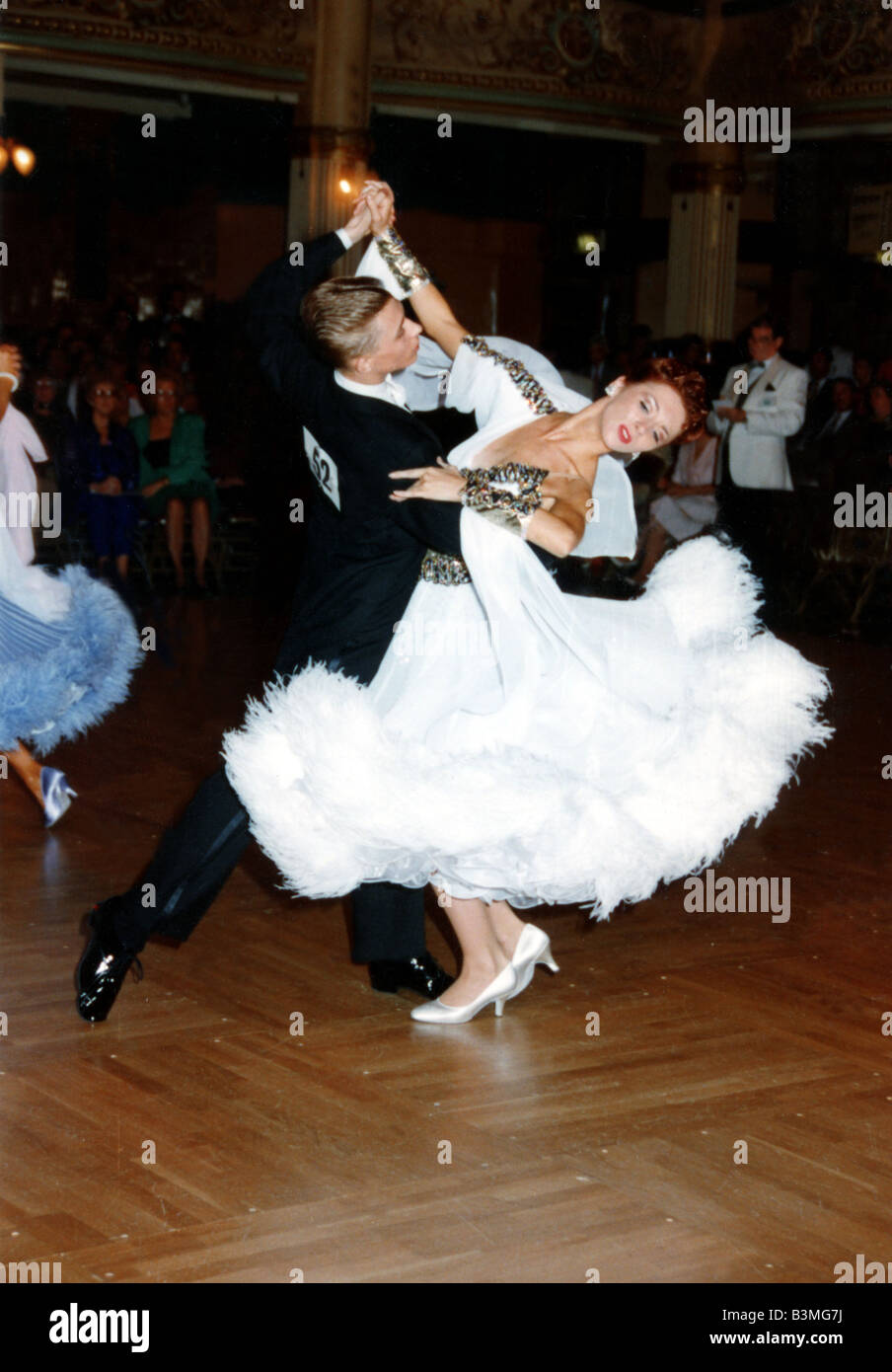 Dance ballroom dancing hi-res stock photography and images - Alamy