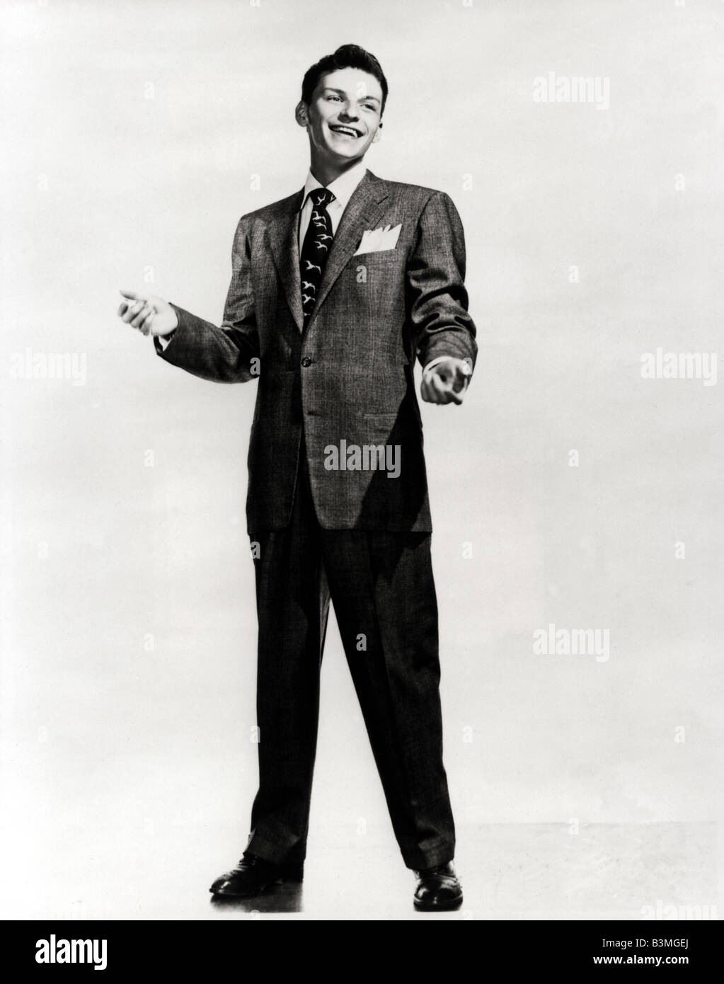 Actor frank sinatra hi-res stock photography and images - Alamy