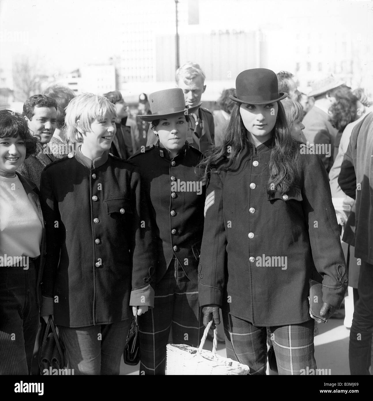 London 1963 Black and White Stock Photos & Images - Alamy