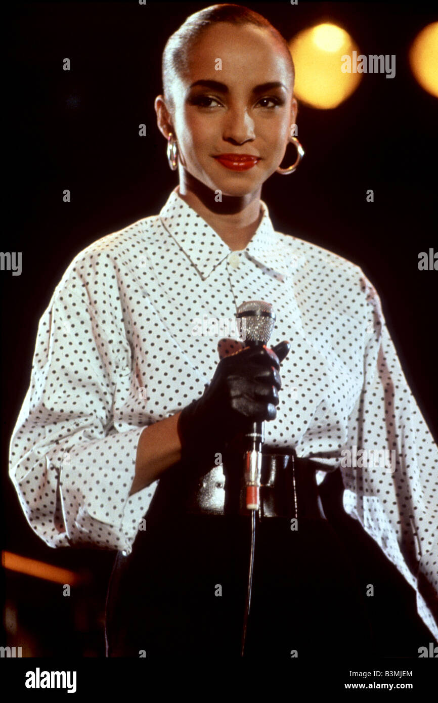 Sade singer hi-res stock photography and images - Alamy