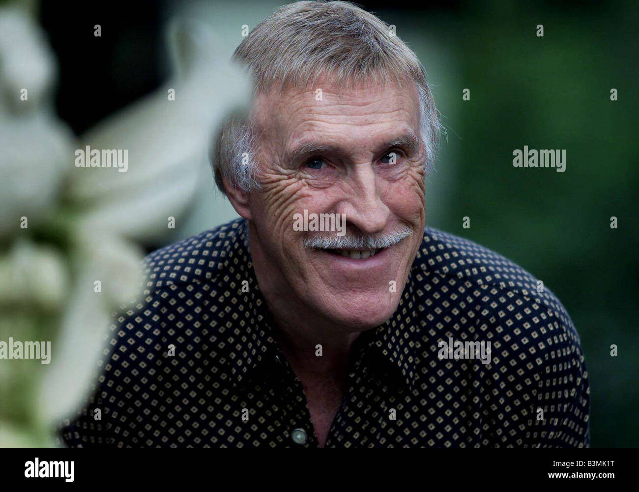 Bruce Forsyth Comedian and Entertainer October 2001 Mirrorpix Stock ...