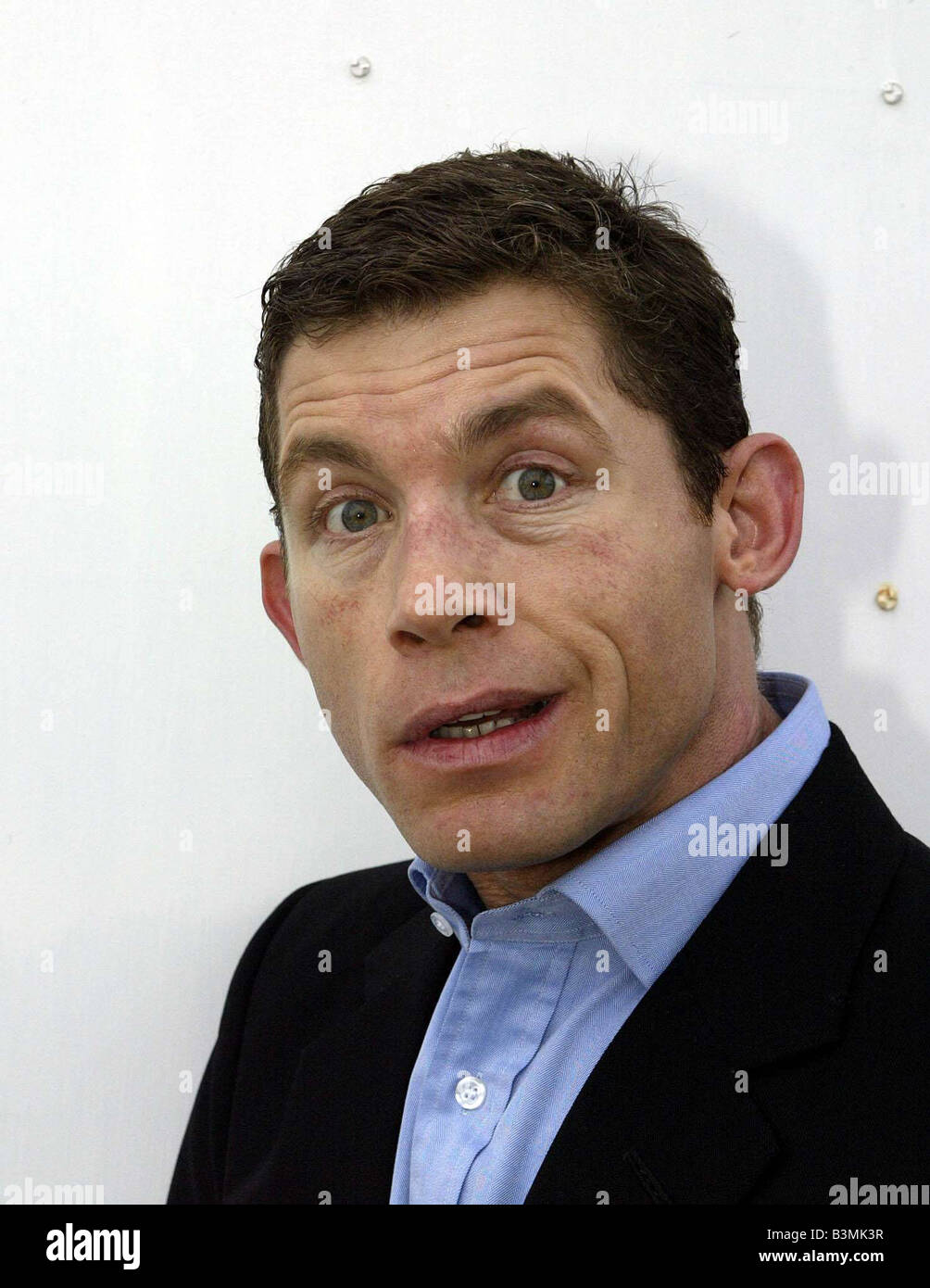 Lee Evans September 2002 Comedian Portrait Mirrorpix Stock Photo - Alamy