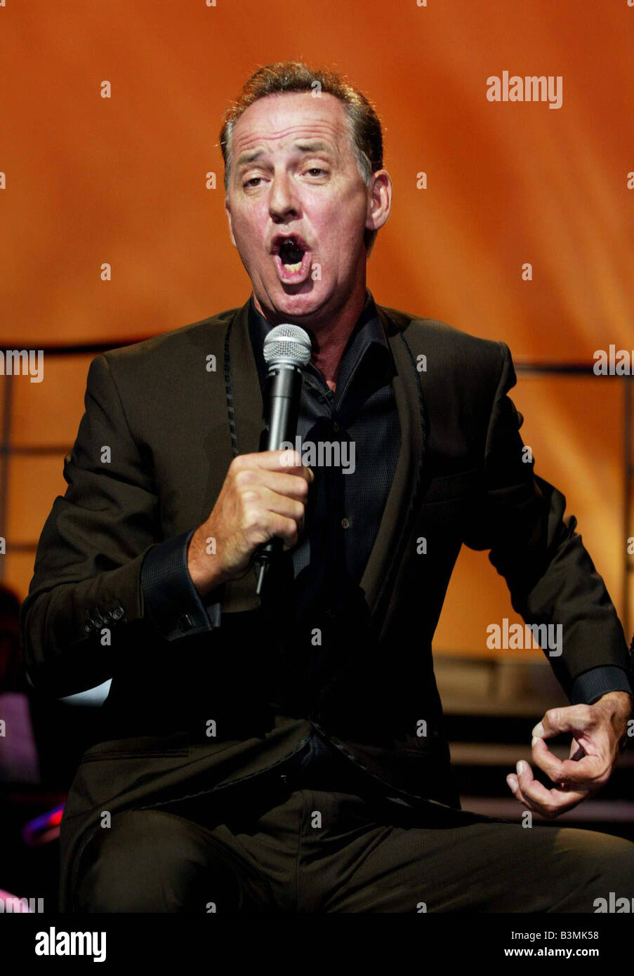 Mirrorpix hi-res stock photography and images - Alamy