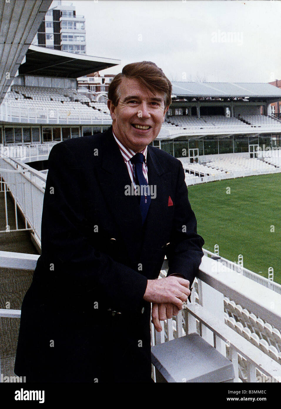 Leslie crowther hi-res stock photography and images - Alamy