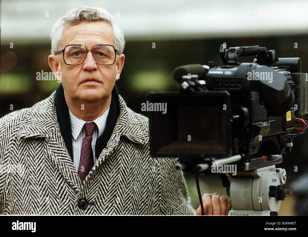 John Cole TV Presenter Reporter BBC Stock Photo - Alamy