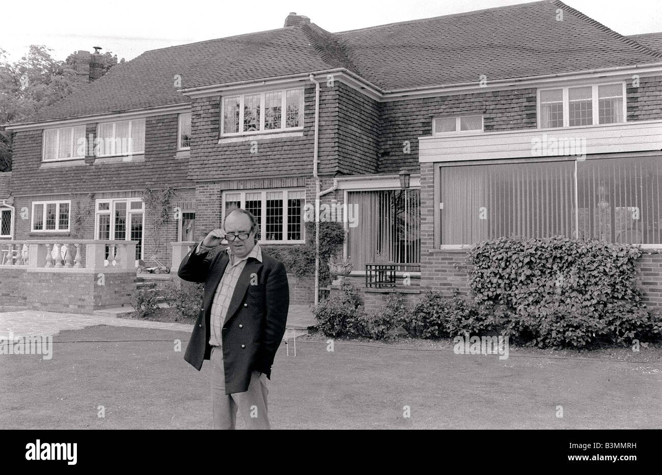 Eric Morecombe outside his home Comedian Eric Morecombe Sunday People ...