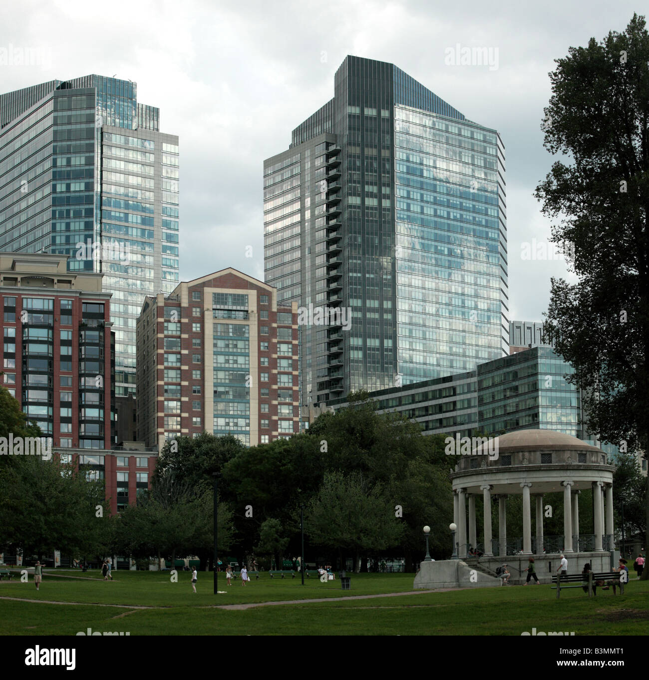 170 high street hi-res stock photography and images - Alamy