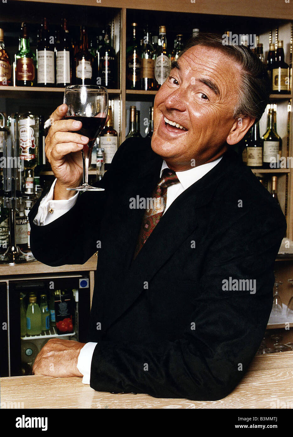 Bob monkhouse hi-res stock photography and images - Alamy