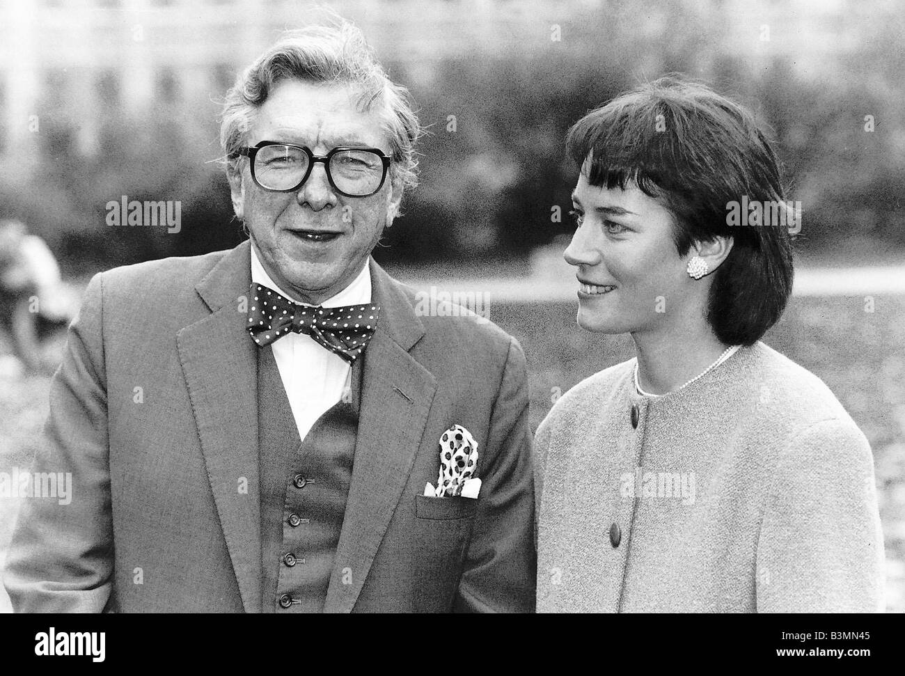 Sir Robin Day Tv Presenter and Broadcaster who will present a new ...