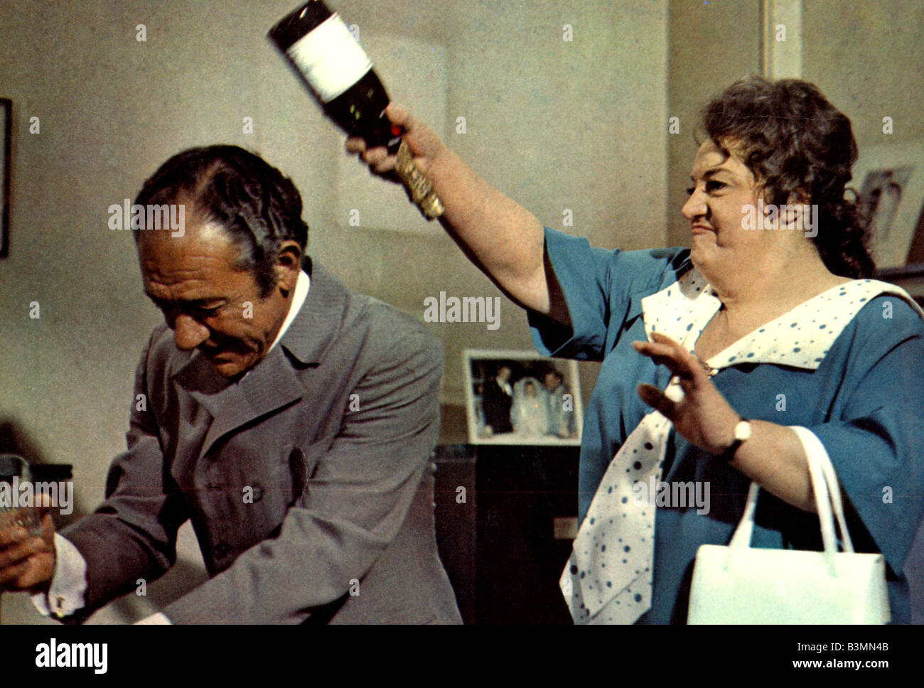 CARRY ON LOVING 1970 Rank film with Hattie Jacques and Sid James Stock ...