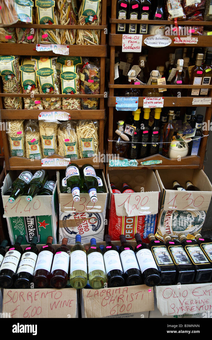 Goods displayed hi-res stock photography and images - Alamy