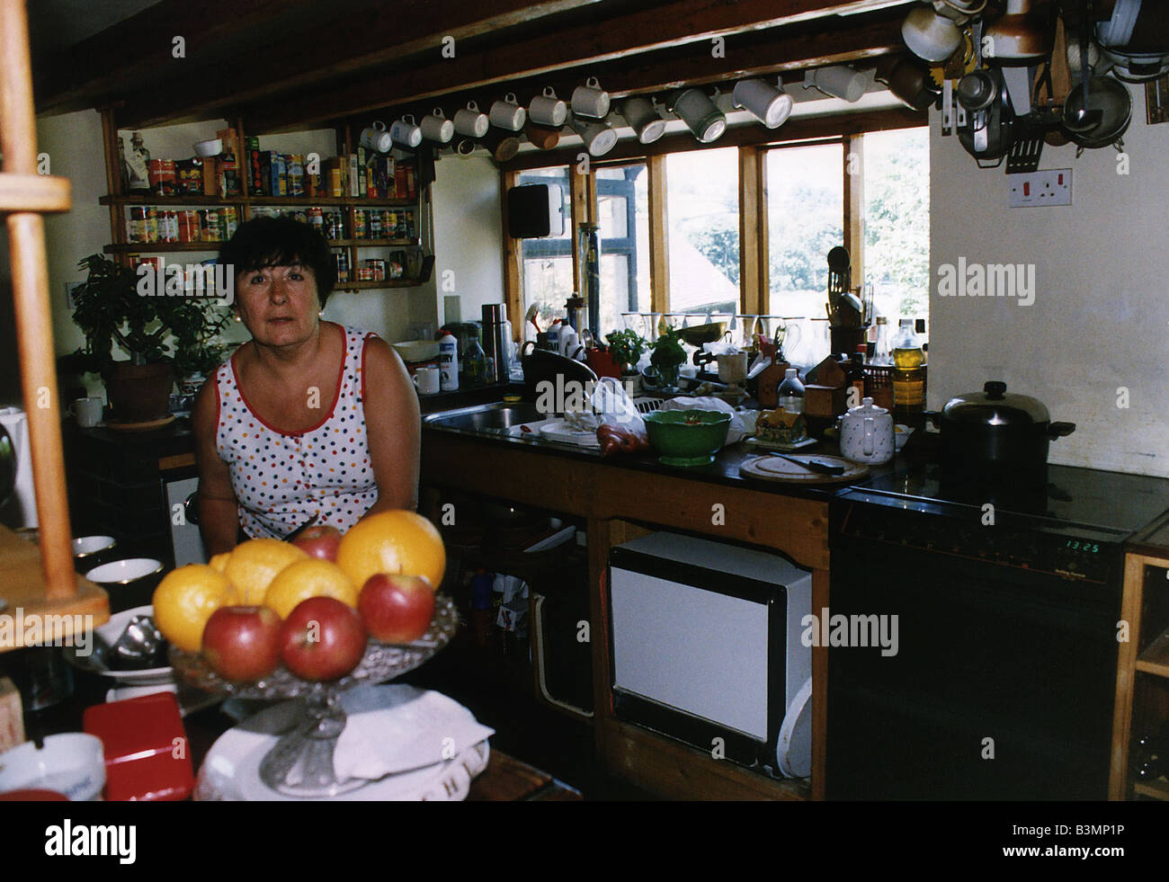 Mavis nicholson hi-res stock photography and images - Alamy