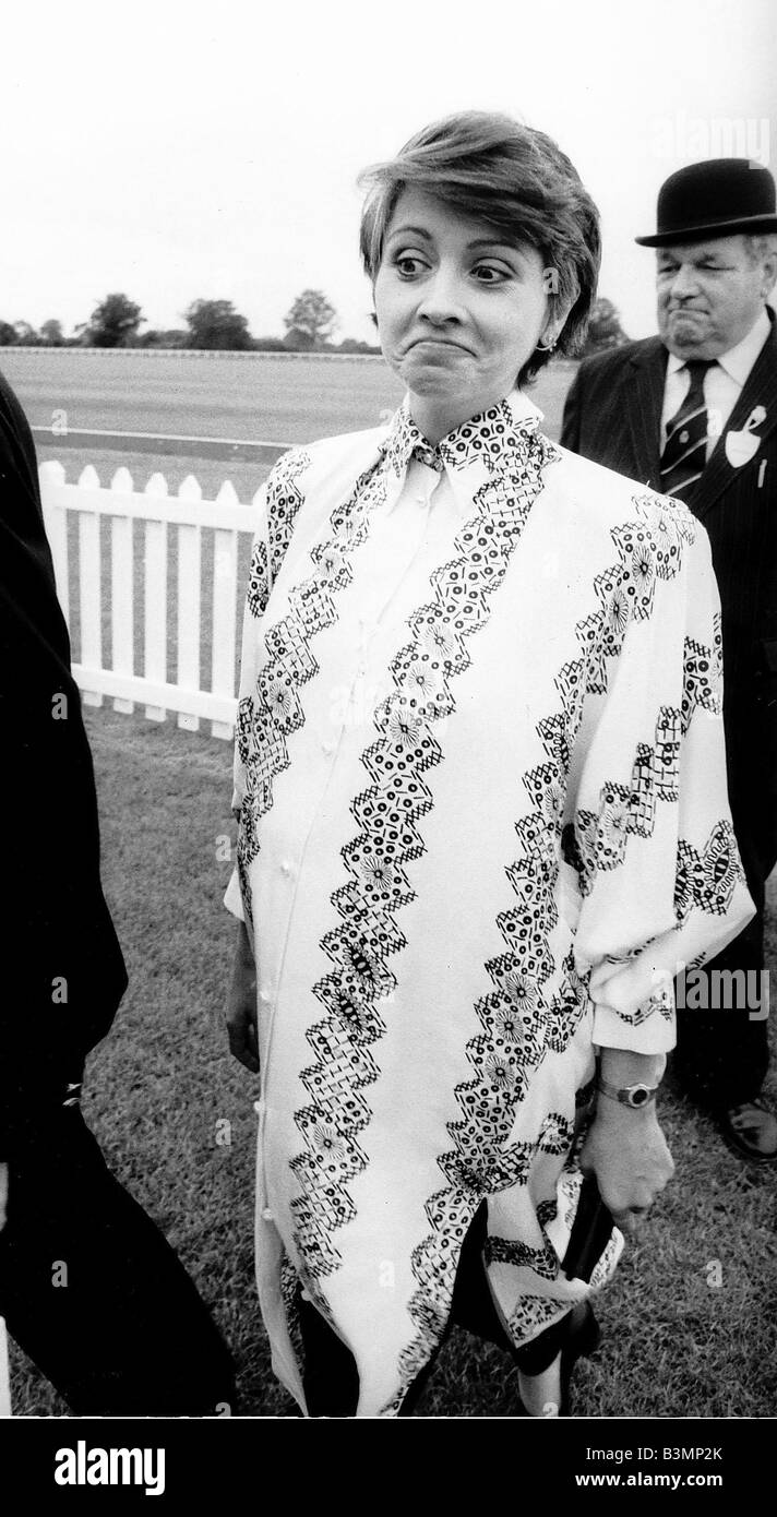 Pregnant TV presenter Anne Diamond at a polo match Stock Photo - Alamy