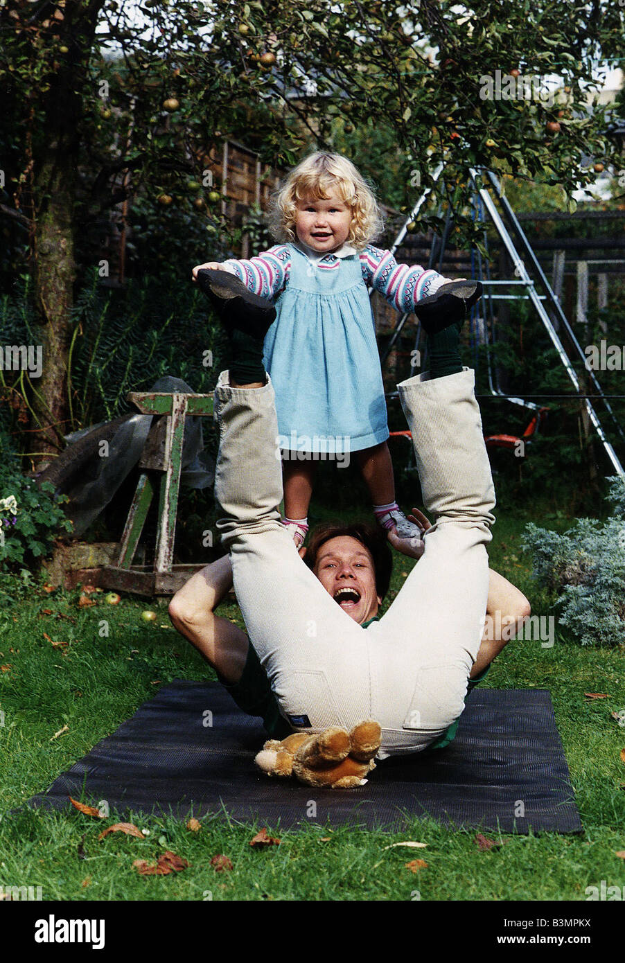 Peter duncan daughter hi-res stock photography and images - Alamy