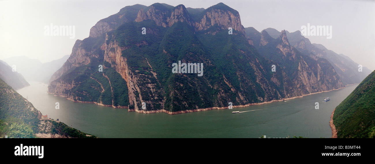 The Three Gorges On The Yangtze River,China Stock Photo - Alamy