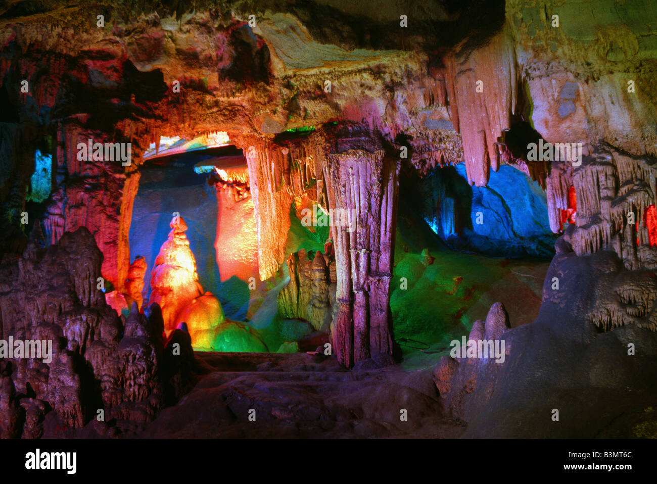 Shihua cave hi-res stock photography and images - Alamy