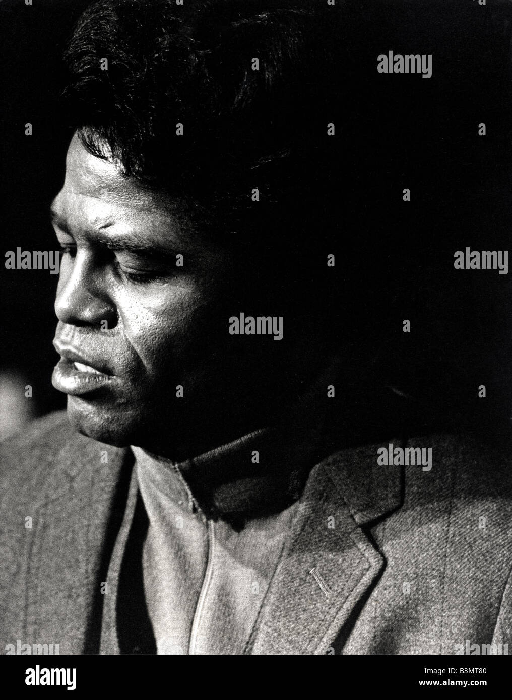 James brown singer 1966 hi-res stock photography and images - Alamy