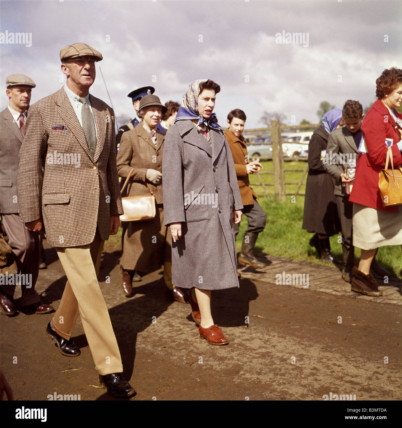 Elizabeth ii 1950s hi-res stock photography and images - Alamy