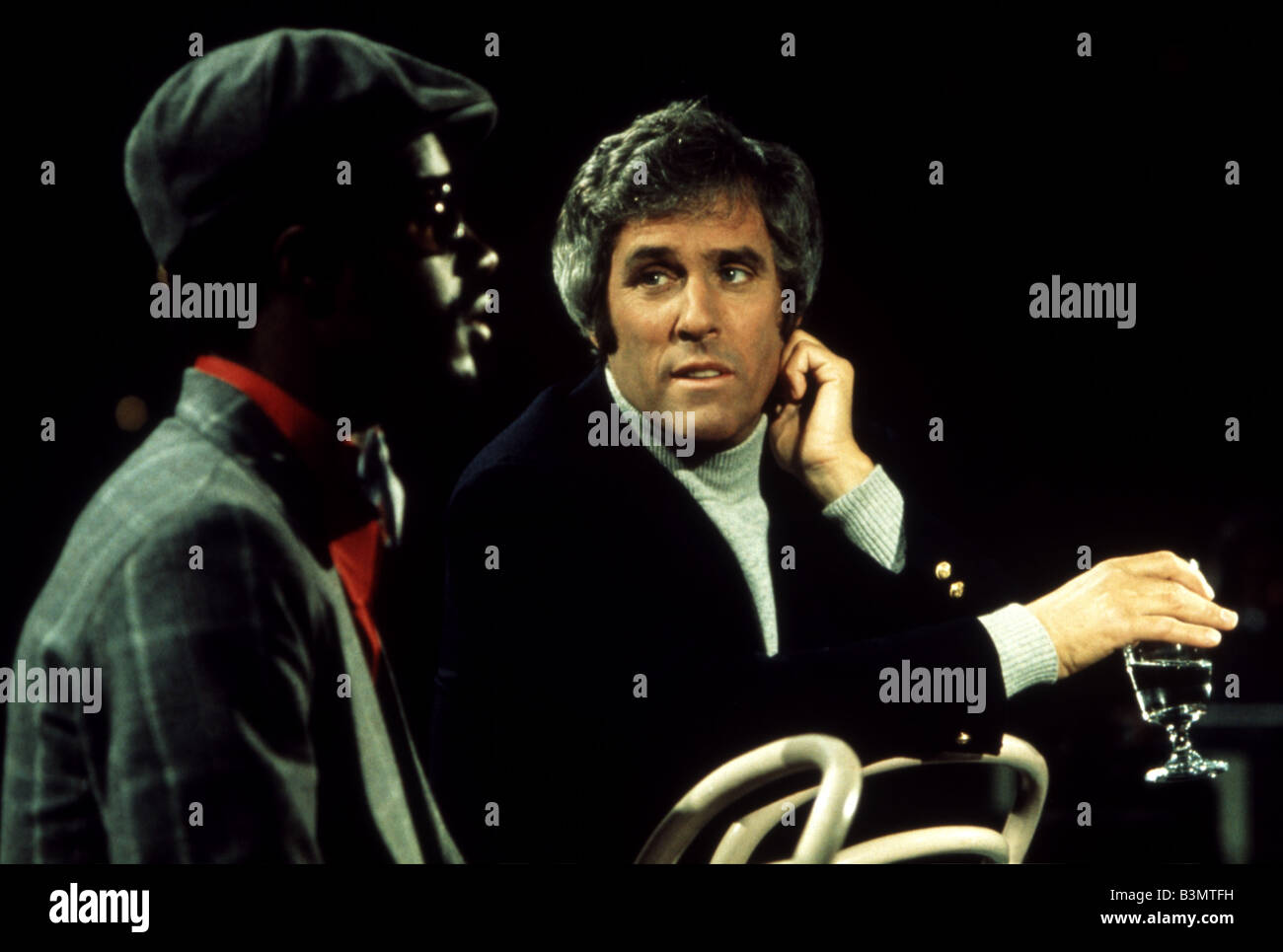 STEVIE WONDER US singer at left with Burt Bacharach Stock Photo - Alamy