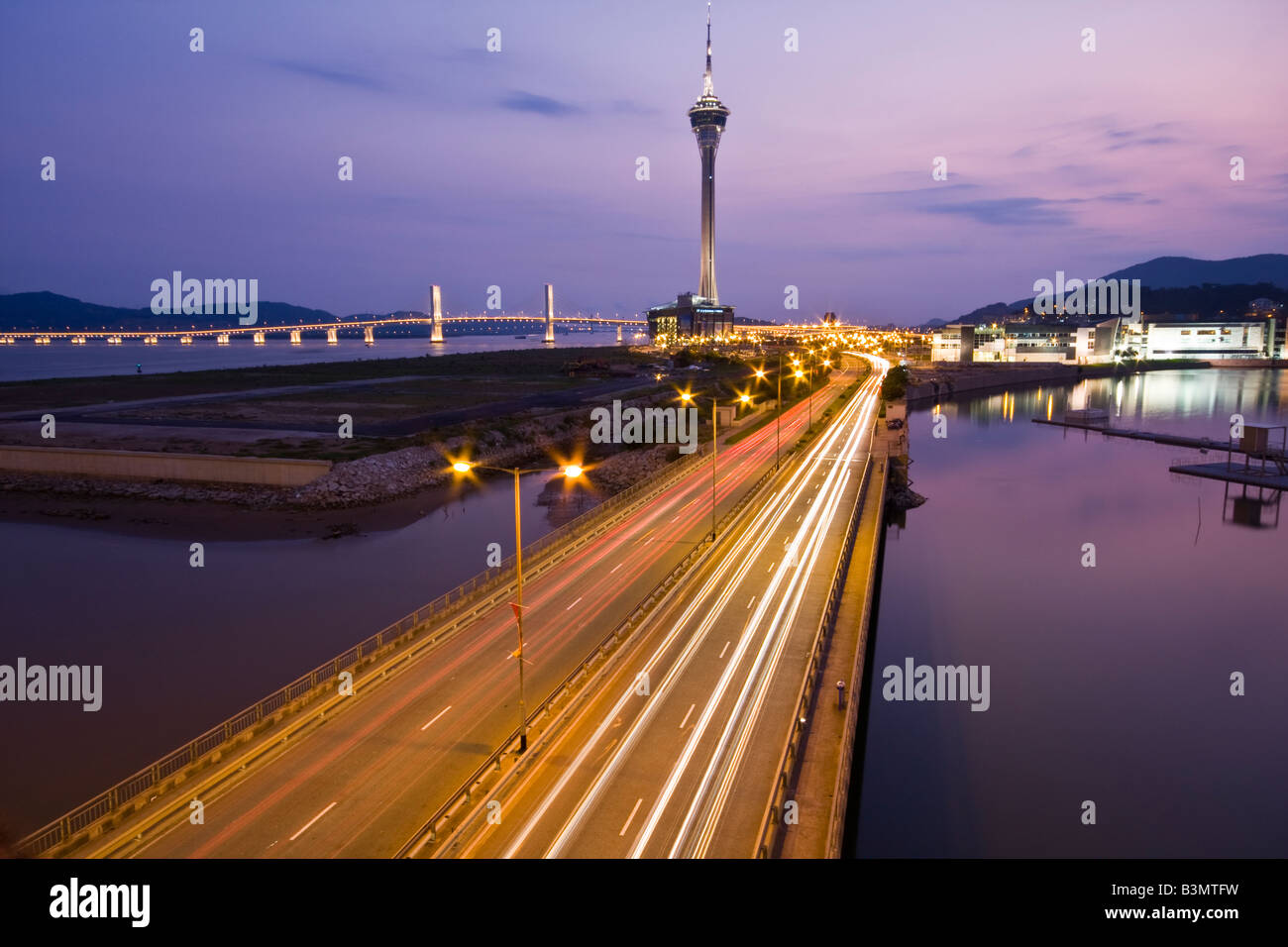 Macau tower hi-res stock photography and images - Alamy