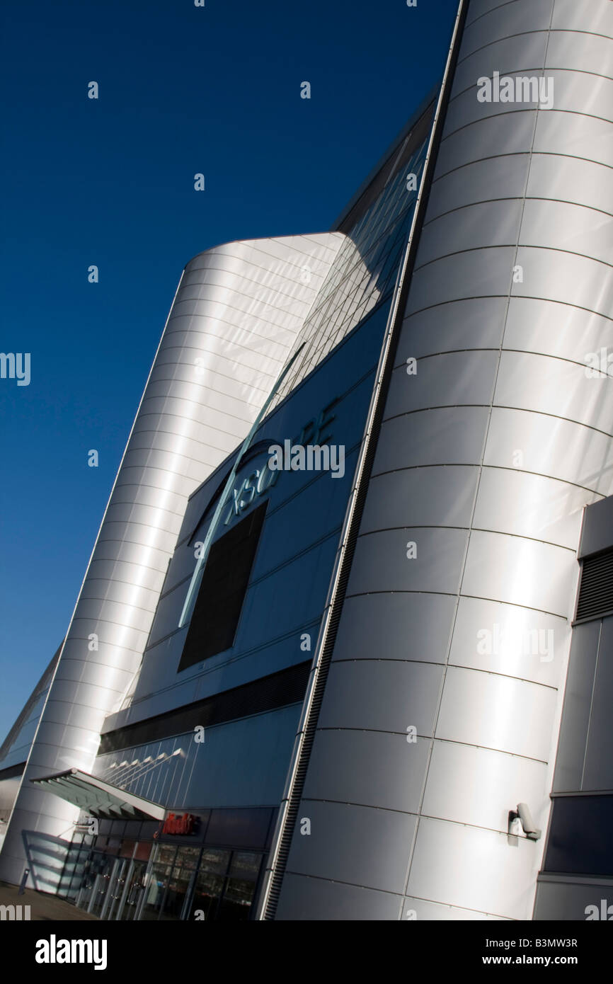 xcape Milton Keynes town centre Buckinghamshire South East England ...