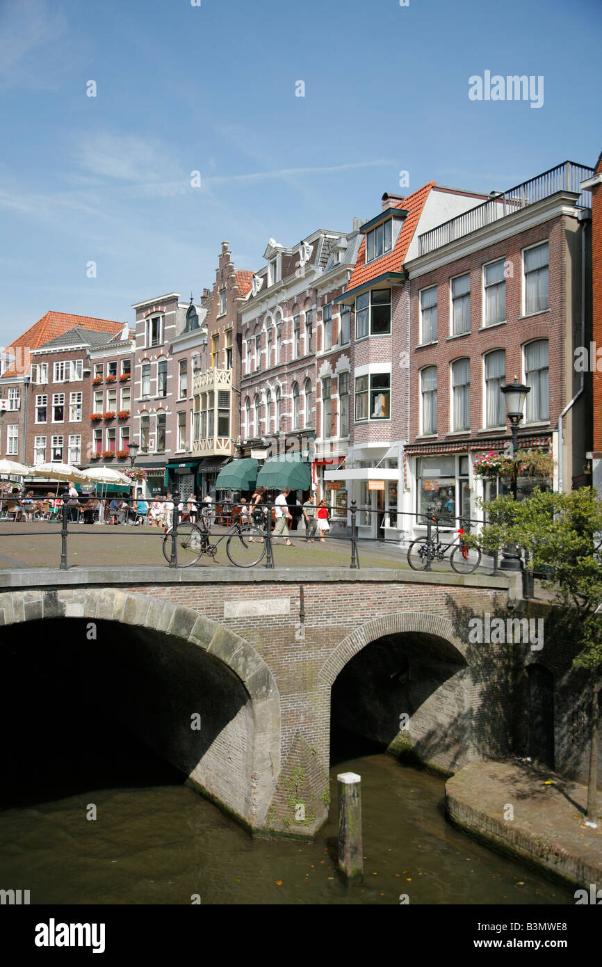 Canal and bridge, Utrecht, Netherlands Stock Photo - Alamy