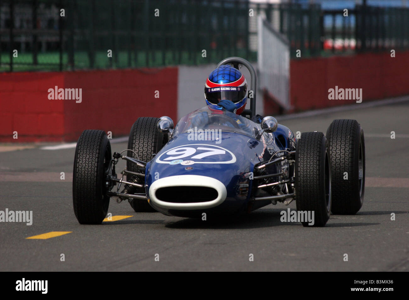 Classic car racing driver hi-res stock photography and images - Alamy