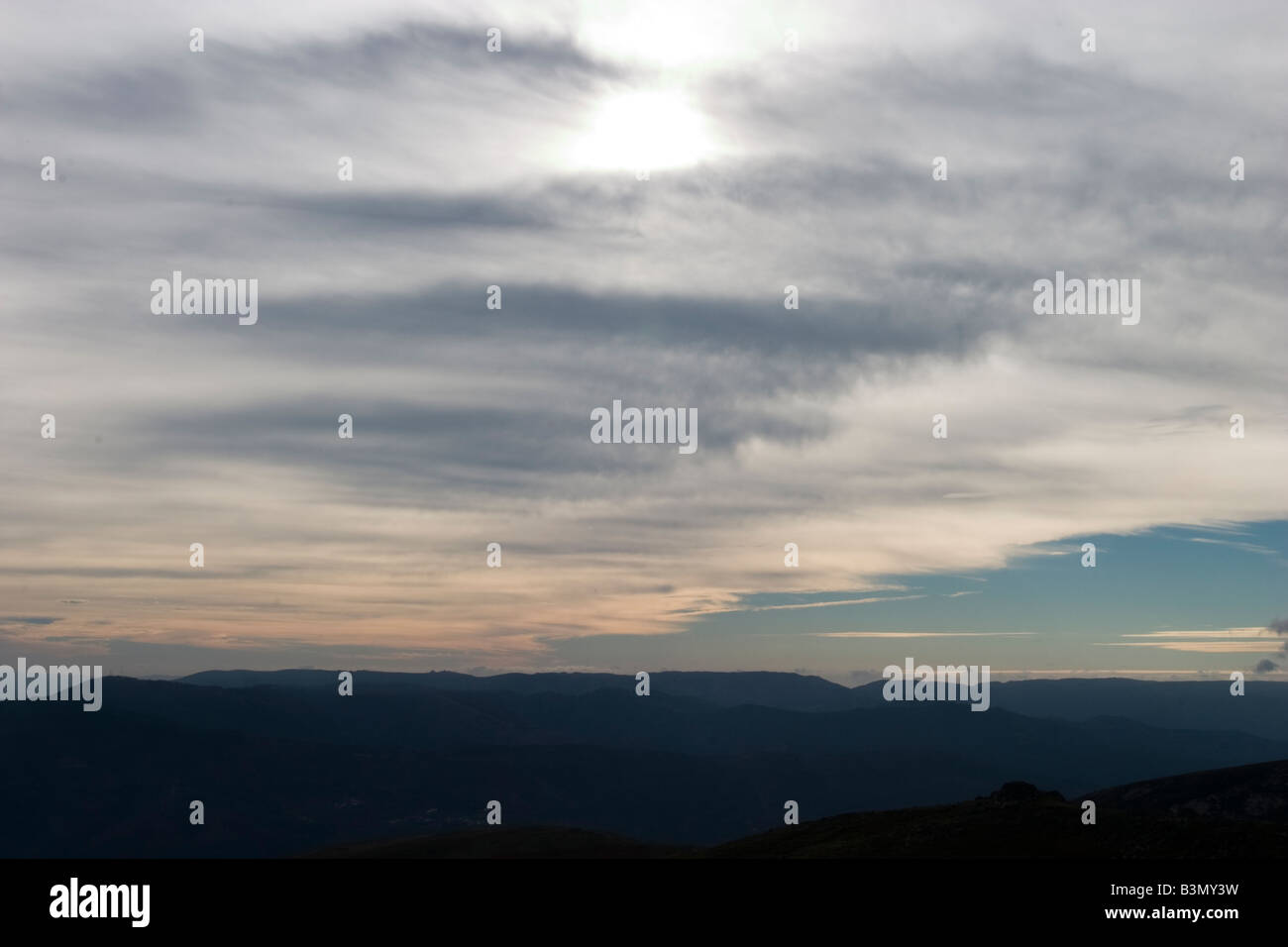Cloud cloudy outside hi-res stock photography and images - Alamy