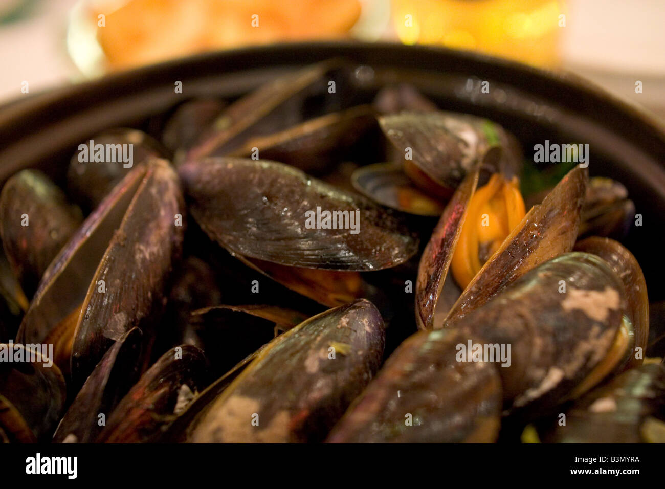 Modern fish and chips shop hi-res stock photography and images - Alamy