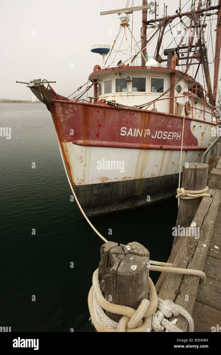 Fishing boat docked in Morro Bay Stock Photo - Alamy