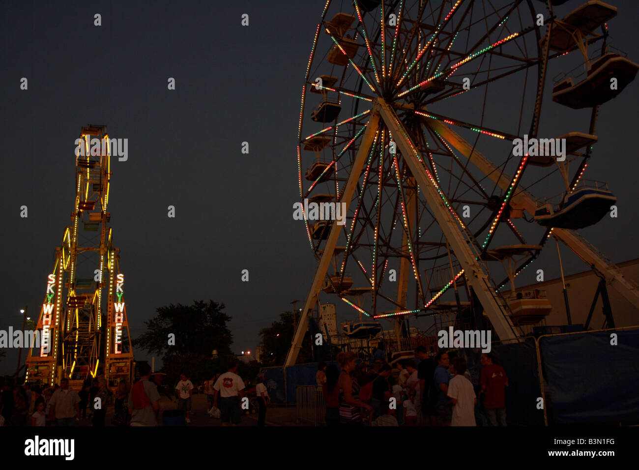 State Fair midway rides Stock Photo - Alamy
