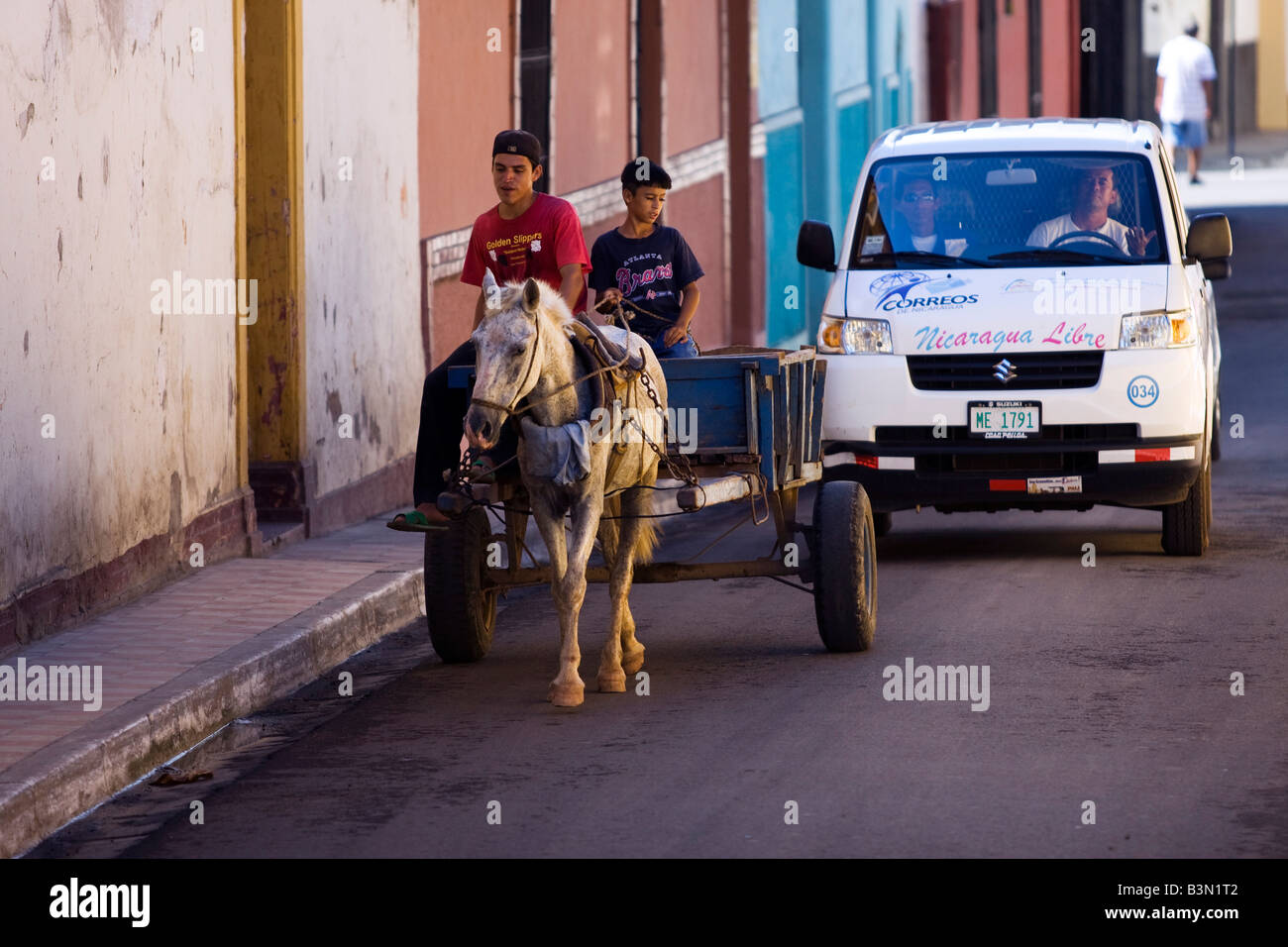 Impatient horse hi-res stock photography and images - Alamy