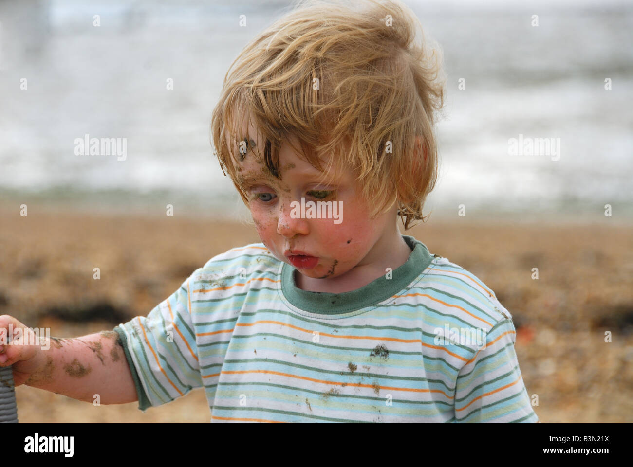 Grubby boy hi-res stock photography and images - Alamy