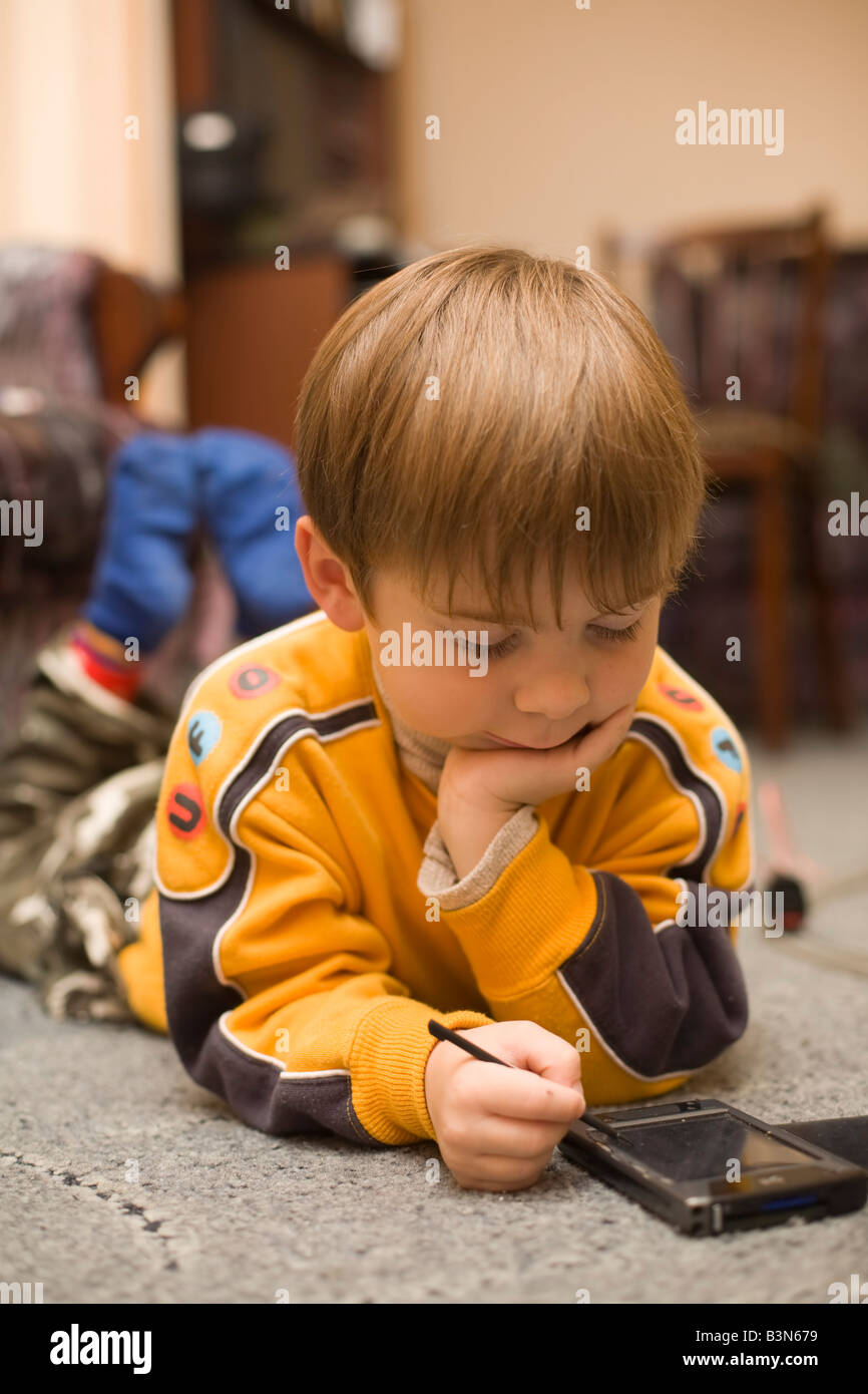 Little man the game homepage - wikikera