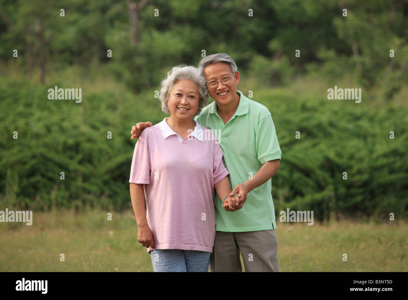 Picnicing area hi-res stock photography and images - Alamy