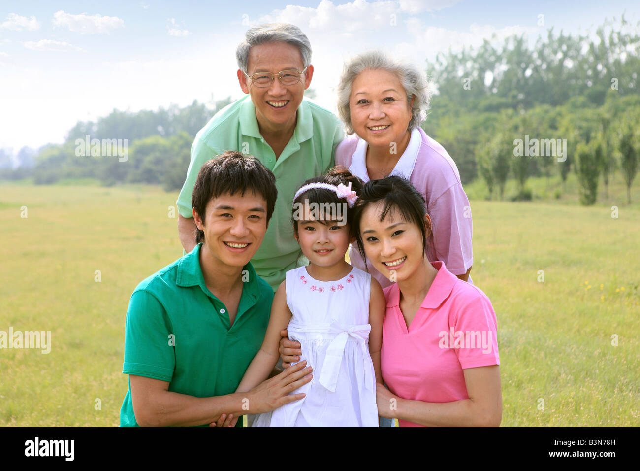 chinese family picnicing outdoors,beijing Stock Photo - Alamy