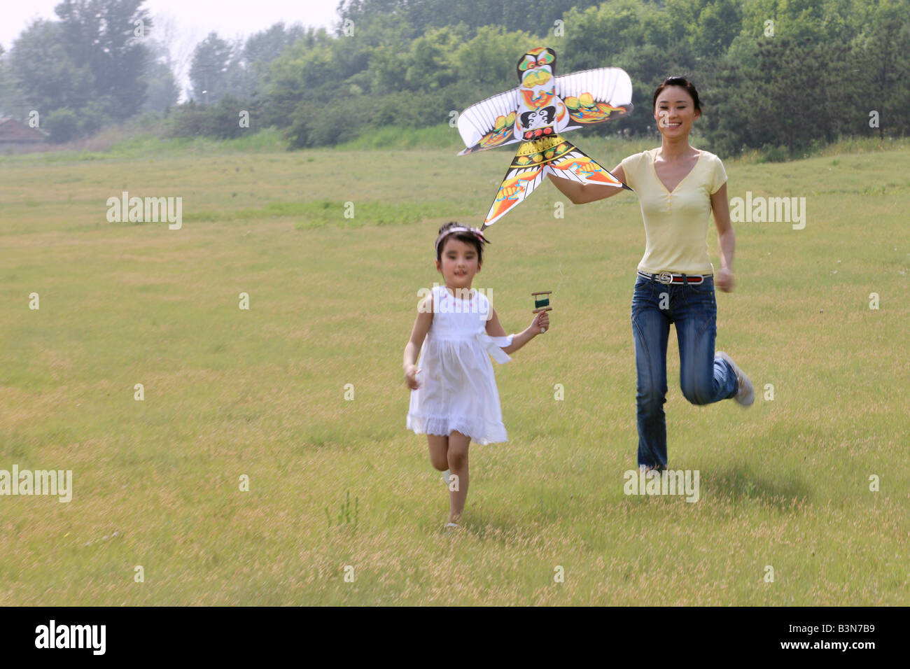 Picnicing area hi-res stock photography and images - Alamy