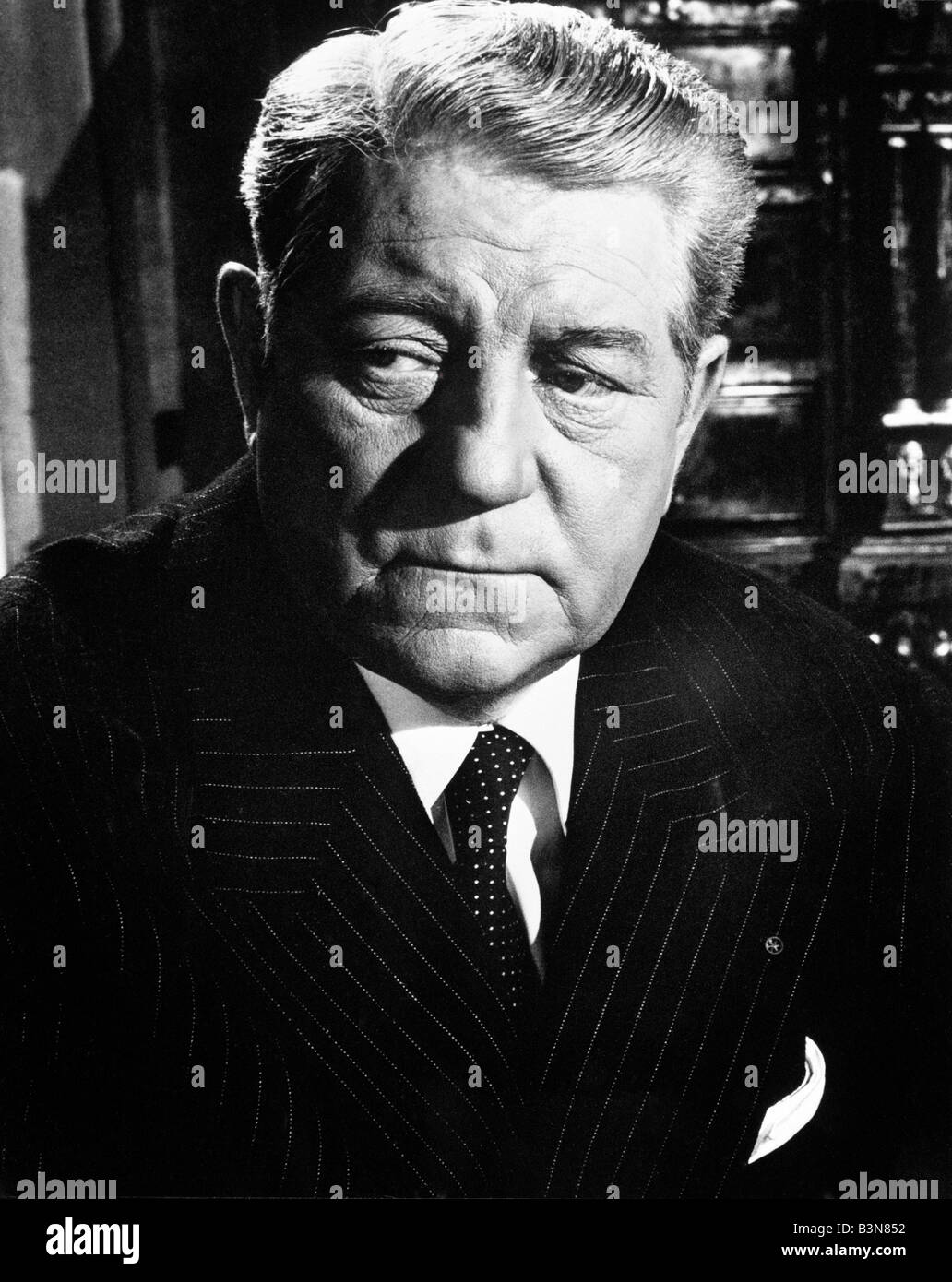 Jean gabin hi-res stock photography and images - Alamy