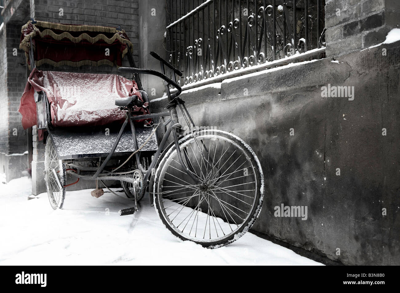 Beijing rickshaw hi-res stock photography and images - Alamy