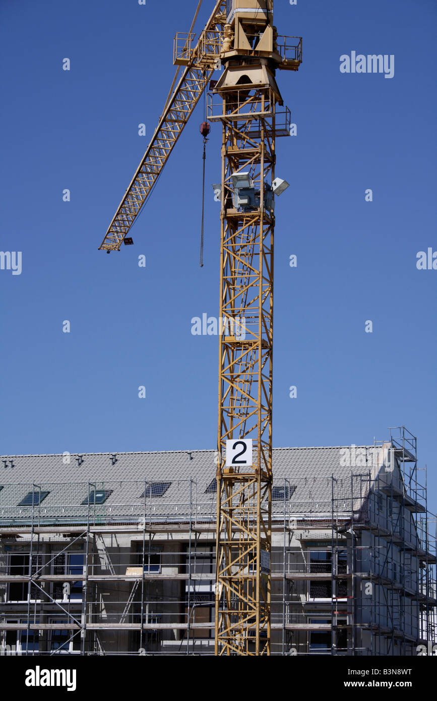 Building shell architecture detail hi-res stock photography and images ...