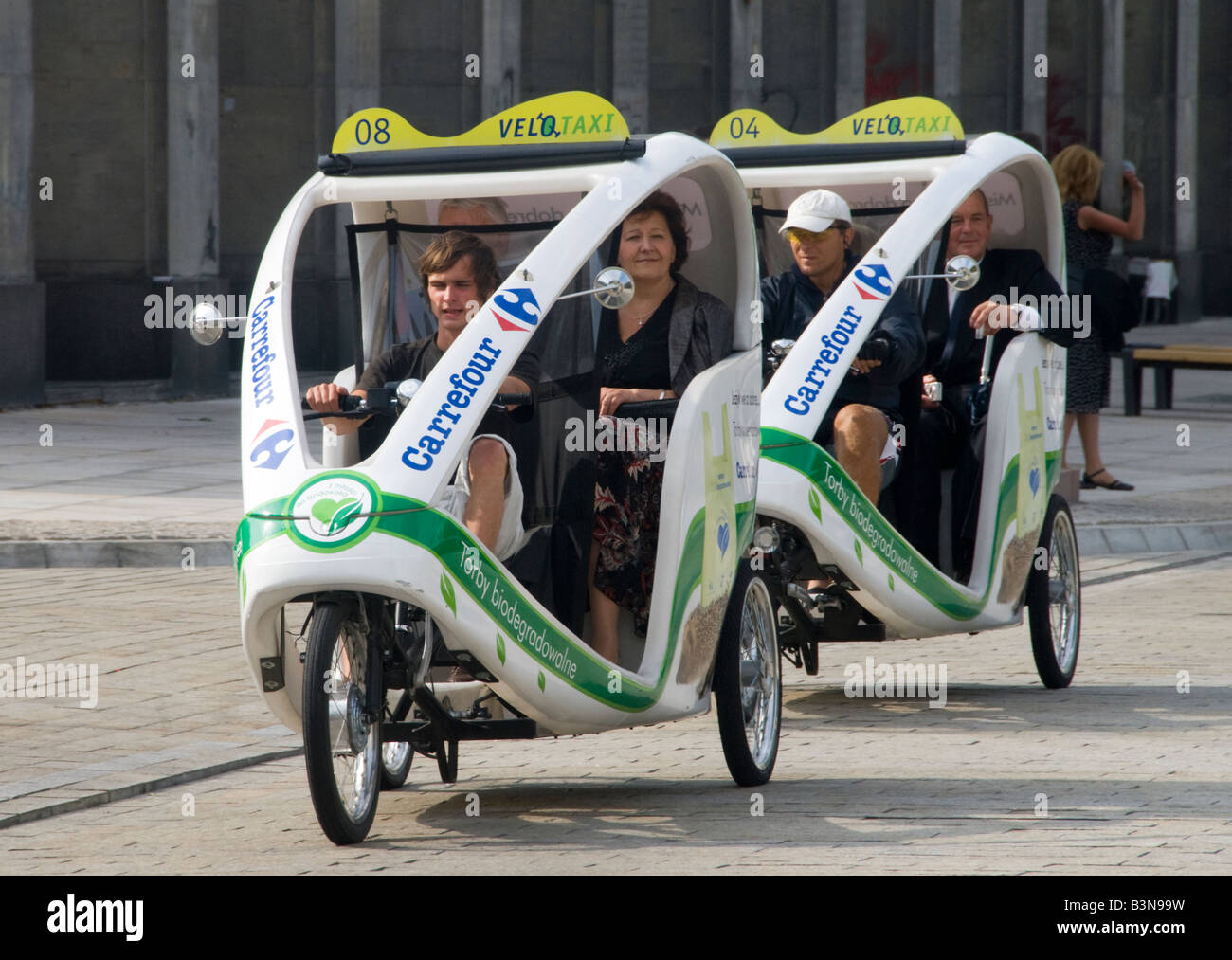 Velotaxi hi-res stock photography and images - Alamy