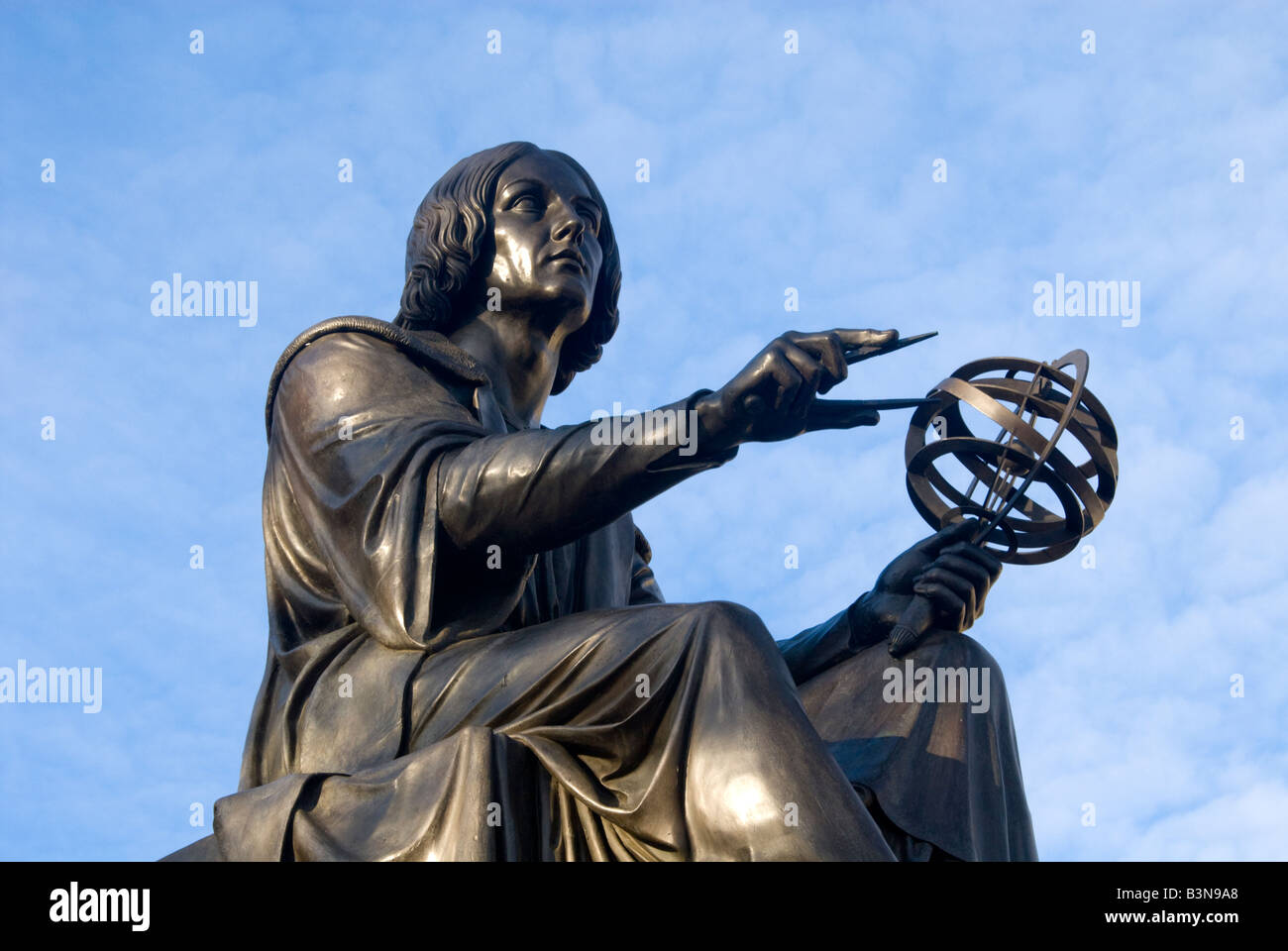 Copernicus statue warsaw poland hi-res stock photography and images - Alamy