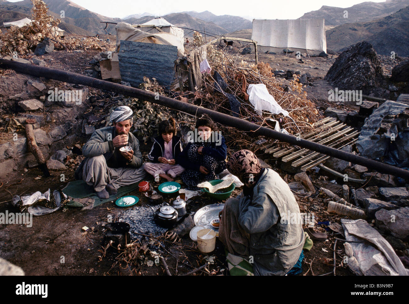 Poverty family eating hi-res stock photography and images - Alamy
