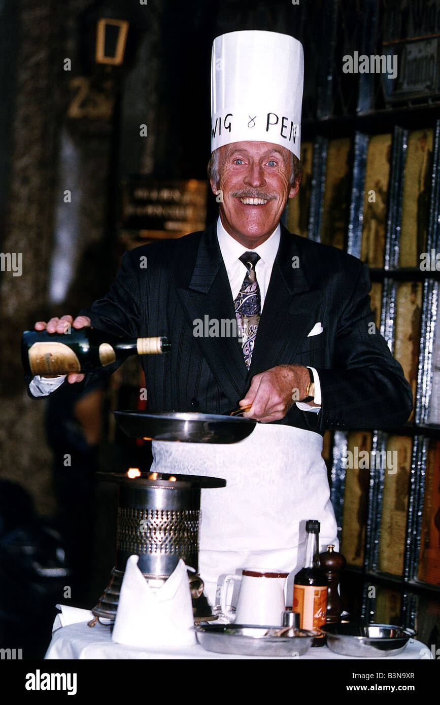 Bruce Forsyth TV Presenter and Comedian Stock Photo - Alamy