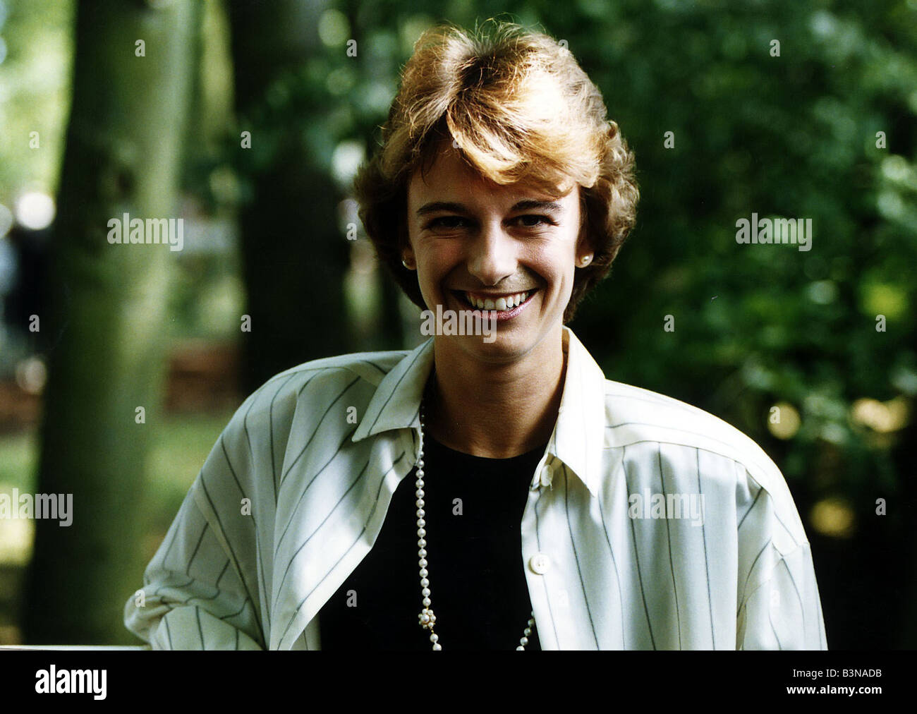 Lesley Graham TV Presenter host of Channel Four racing Stock Photo - Alamy