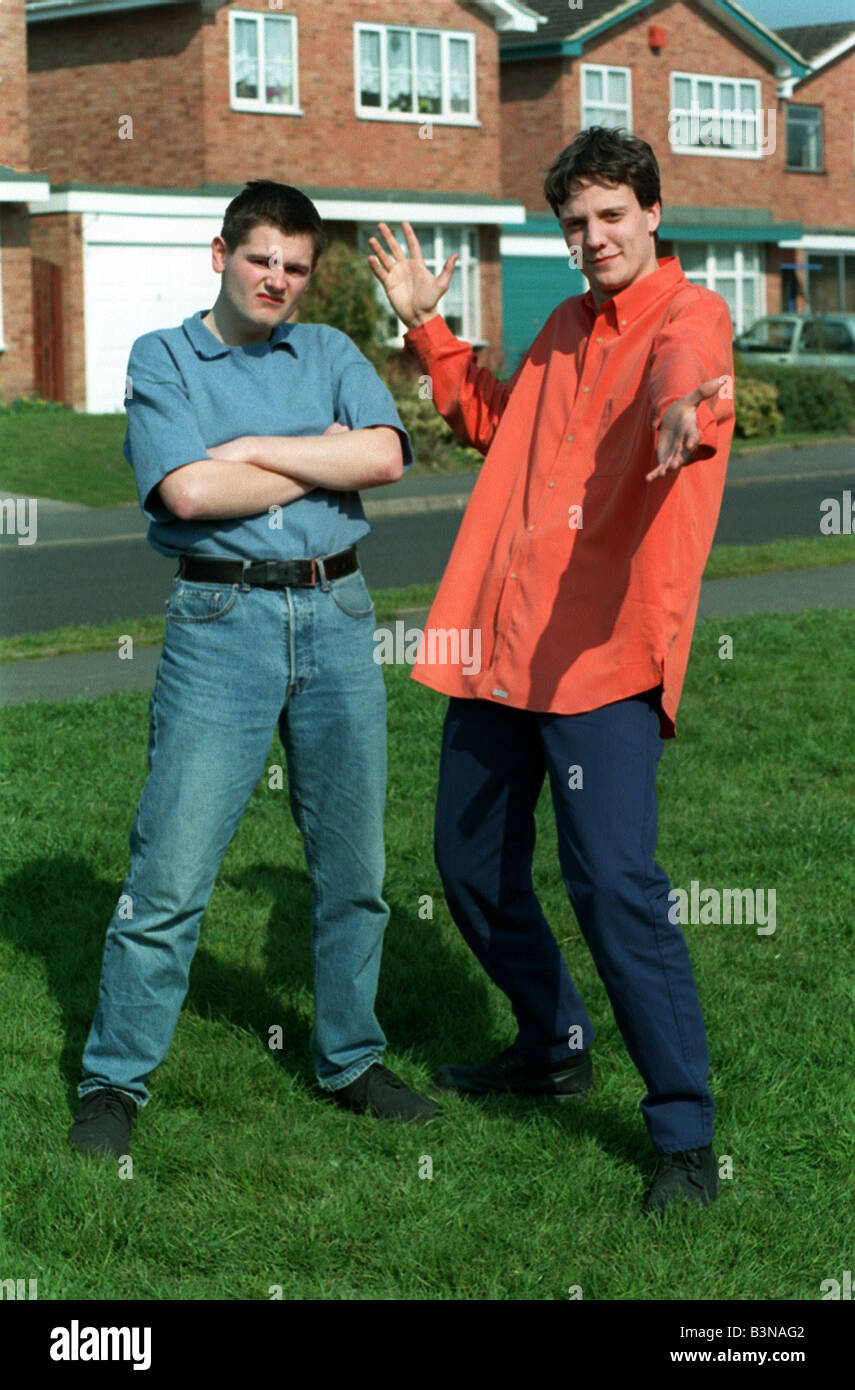 Richard Alford TV Presenter October 97 With his best mate Dean Aldarige ...