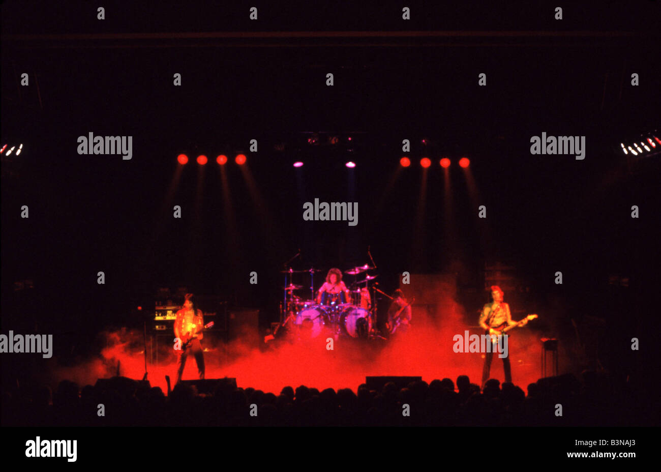 Pat travers hi-res stock photography and images - Alamy